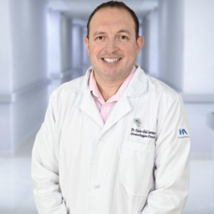 Dr. Oscar Abel Serrano Castro – Ginecólogo en Ciudad de México